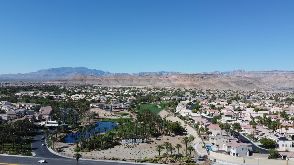 Discover the Top 7 Compelling Reasons to Live in Rhodes Ranch